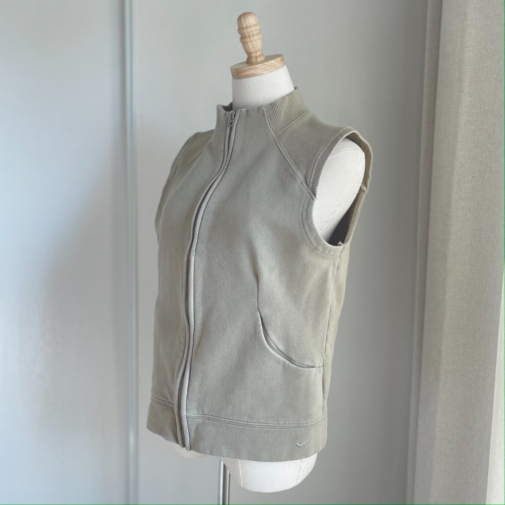 Y2k Nike Minimalist Neutral Cyber Gorpcore Sweatshirt… - Gem